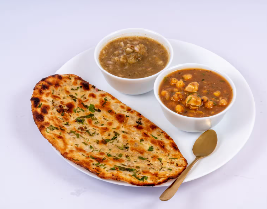 Aloo Gobi Kulcha - Aamchi Paratha